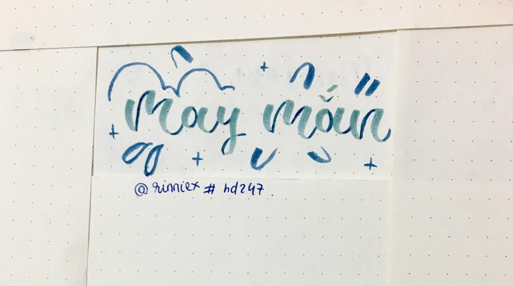 Calligraphy: May mắn ngle: nay đủ điểm nên tặng trứng cho 2 bạn cute ...