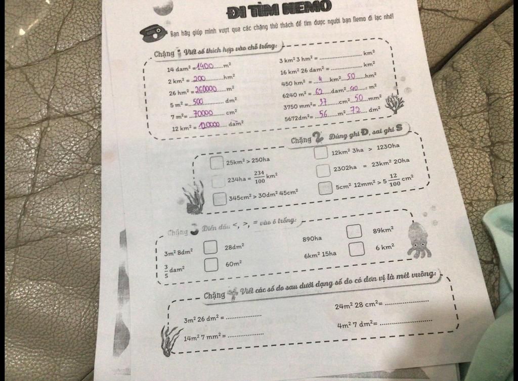 còn nhiêu đây điểm thoi có ai lương thiện kh giúp với: