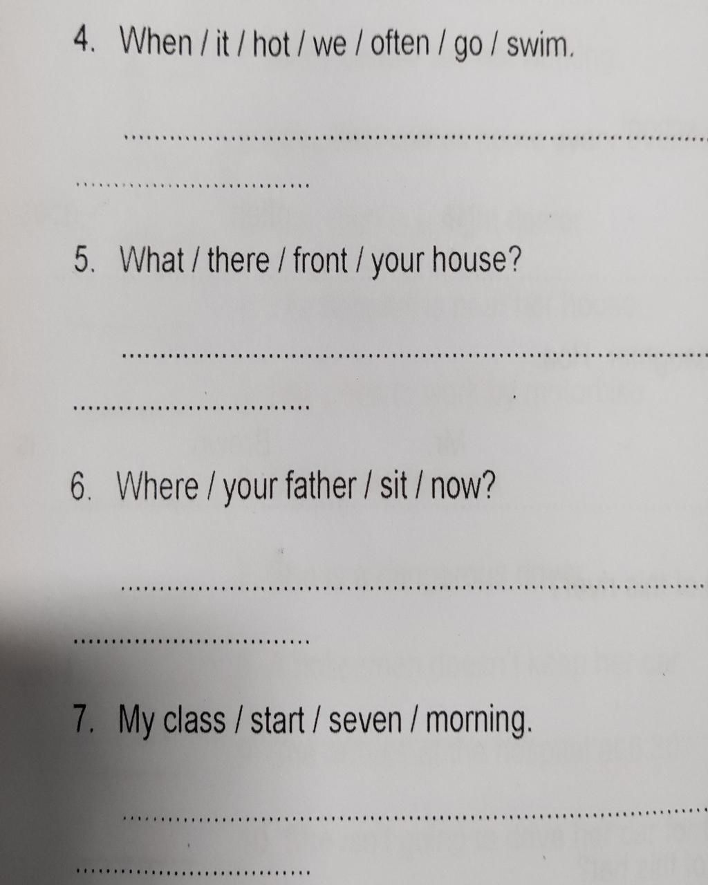 Thêm từ để hoàn thành câu, Giúp ikkkk 4. When/it/hot/we/ often / go ...