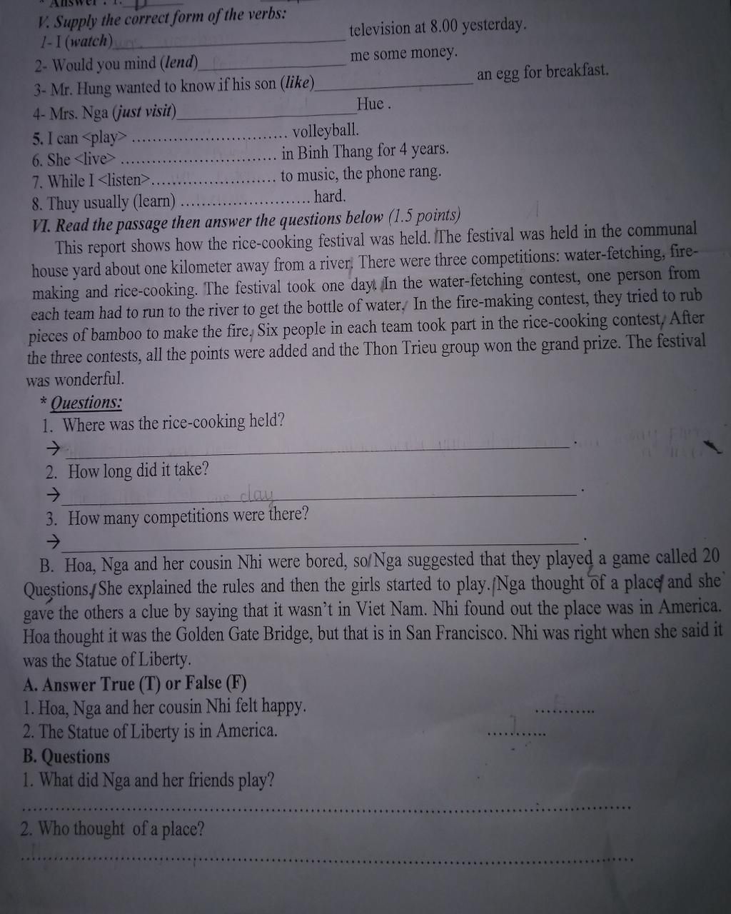 Hộ mình phần V và VI với ạ chính xác nha V. Supply the correct form of ...