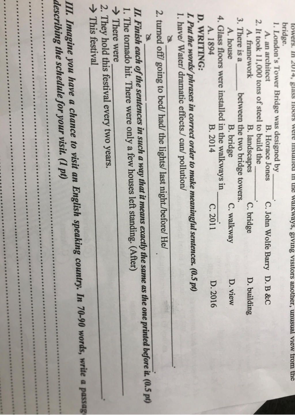 towers. bridge. glas in the alkways, giving visitors another, unusual ...