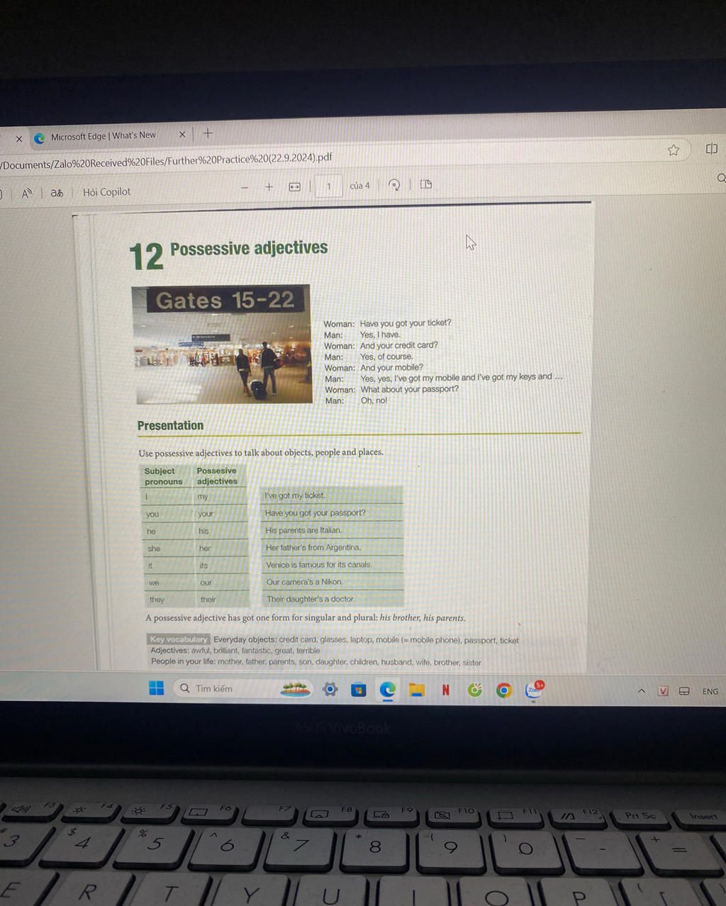 х Microsoft Edge | What's New X + Documents/Zalo%20Received %20Files ...
