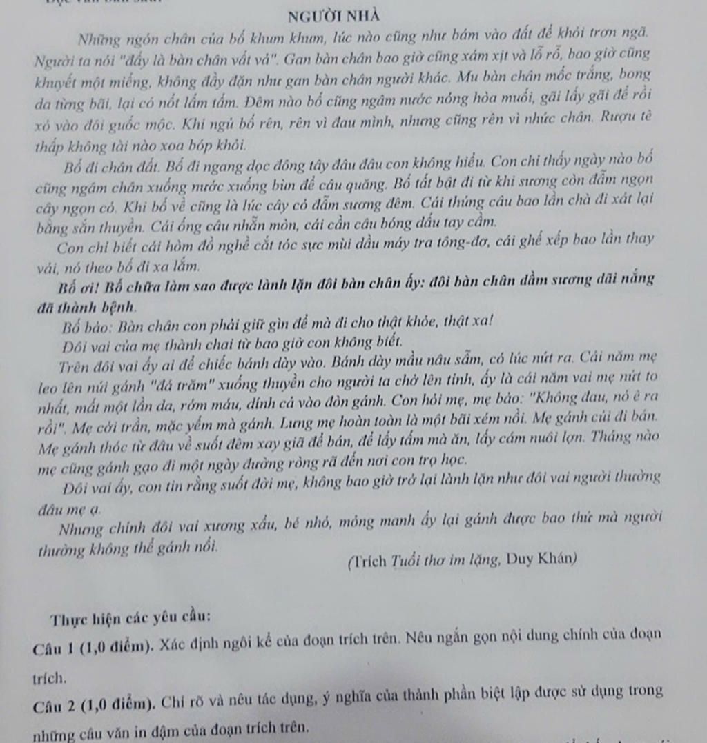 NGƯỜI NHÀ Những ngón chân của bố khum khum, lúc nào cũng như bám vào ...