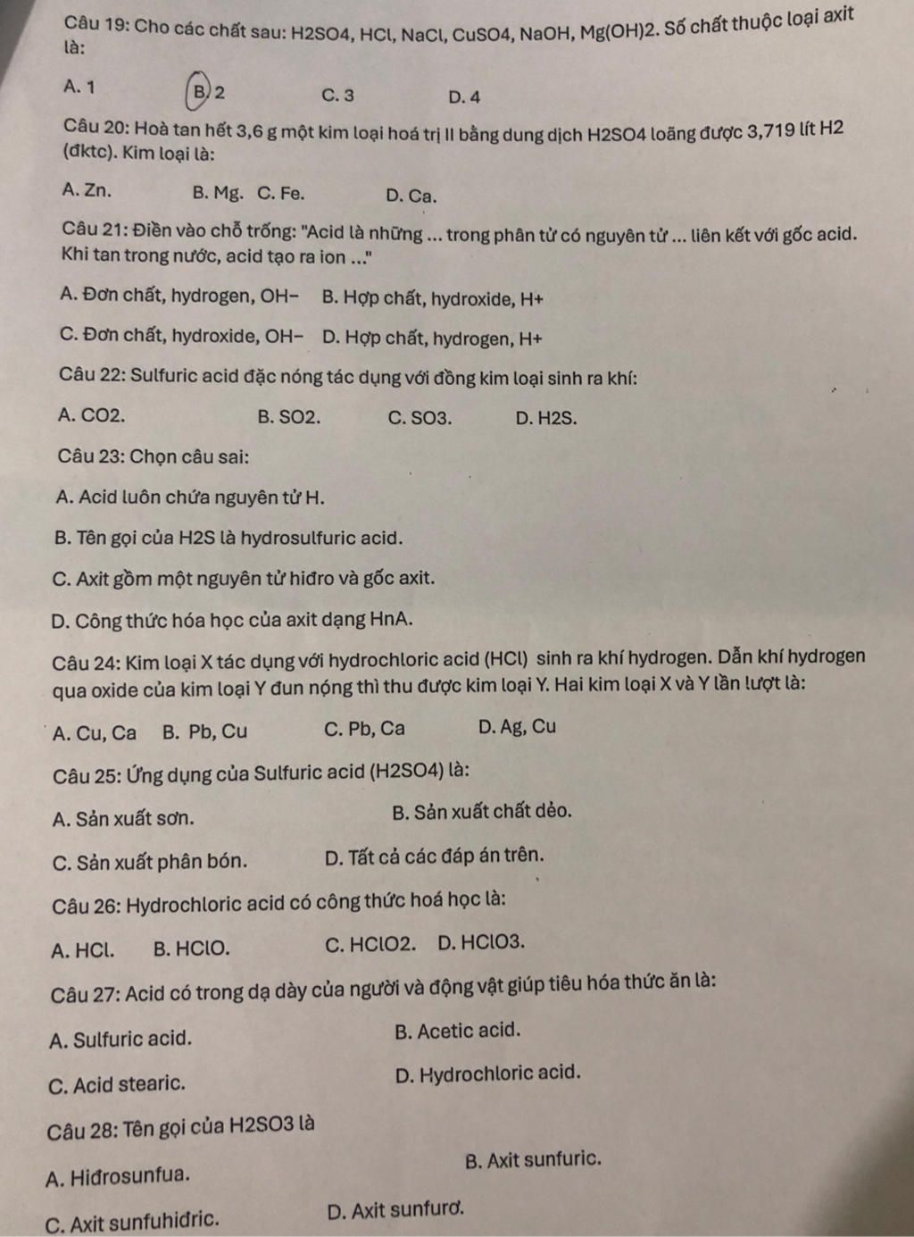 Câu 19: Cho các chất sau: H2SO4, HCl, NaCl, CuSO4, NaOH, ME(OH)2. Số ...