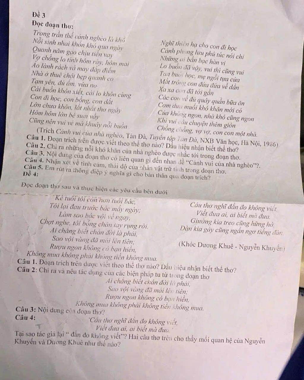Giúp em trả lời mấy câu hỏi này với ạ. Em cảm ơn De 3 Doc doan tho ...